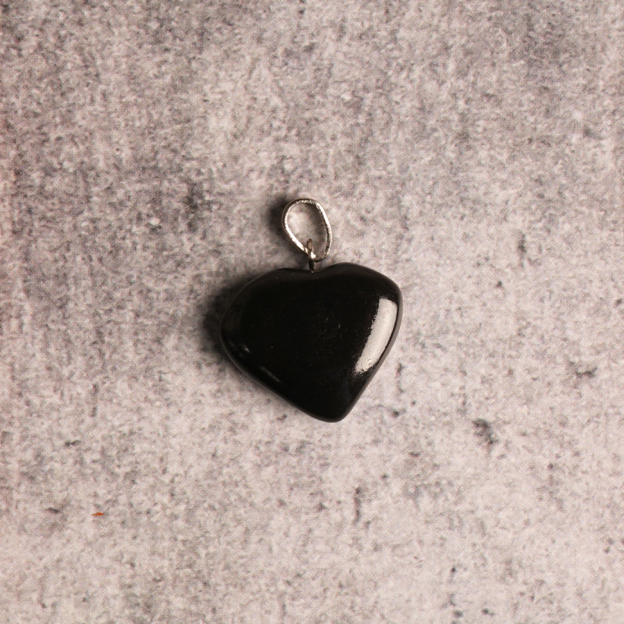 Black Tourmaline Pendant – Zenquest By Pooja